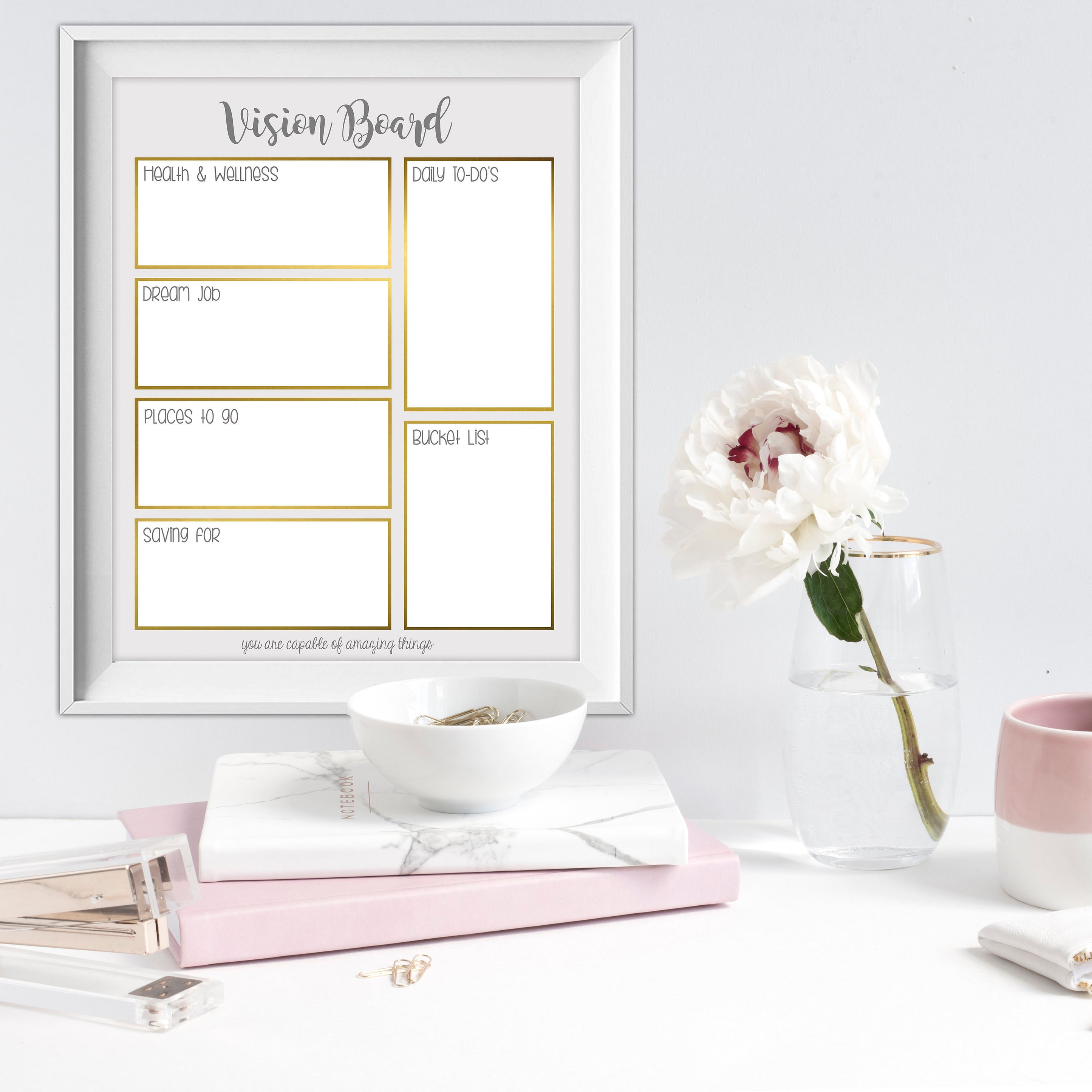Simple Gold and Gray Modern Vision Board Creator – La Design Boutique
